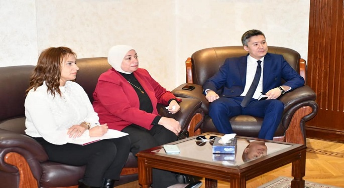 النيل قناة مصر الإخبارية وزير الشباب والرياضة يبحث مع سفير